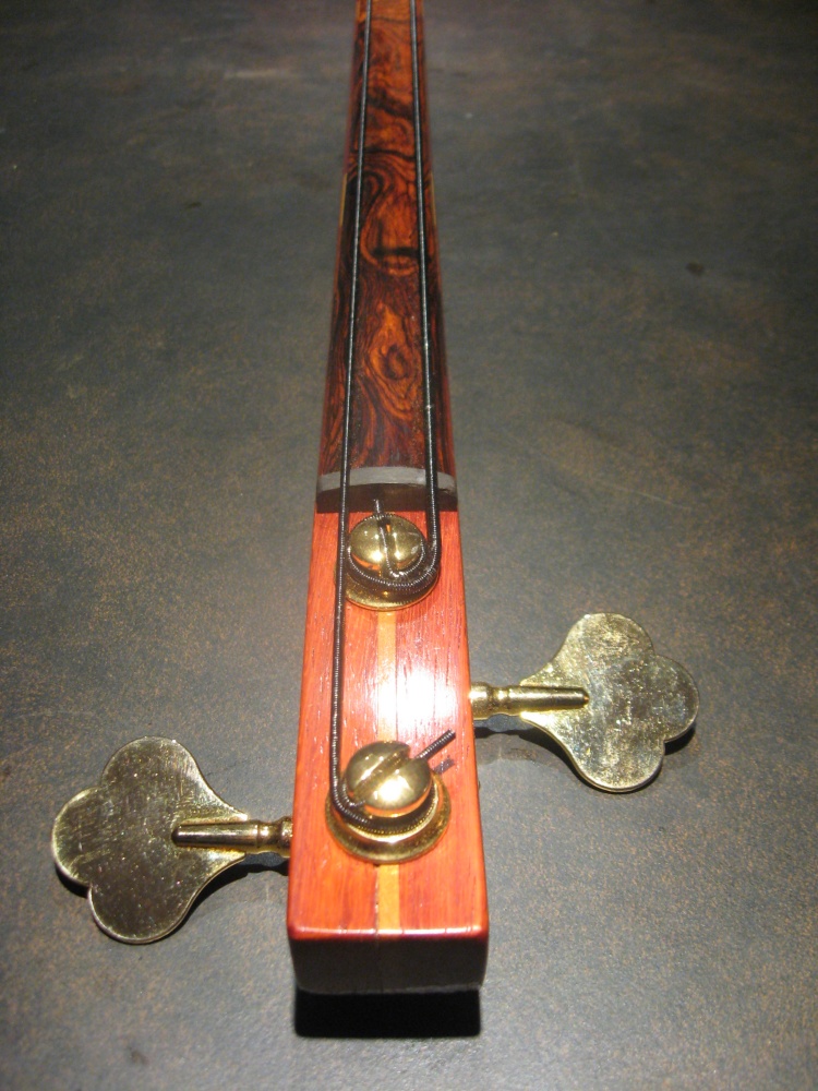 Jugtones | Exotic Scraps (CBG)